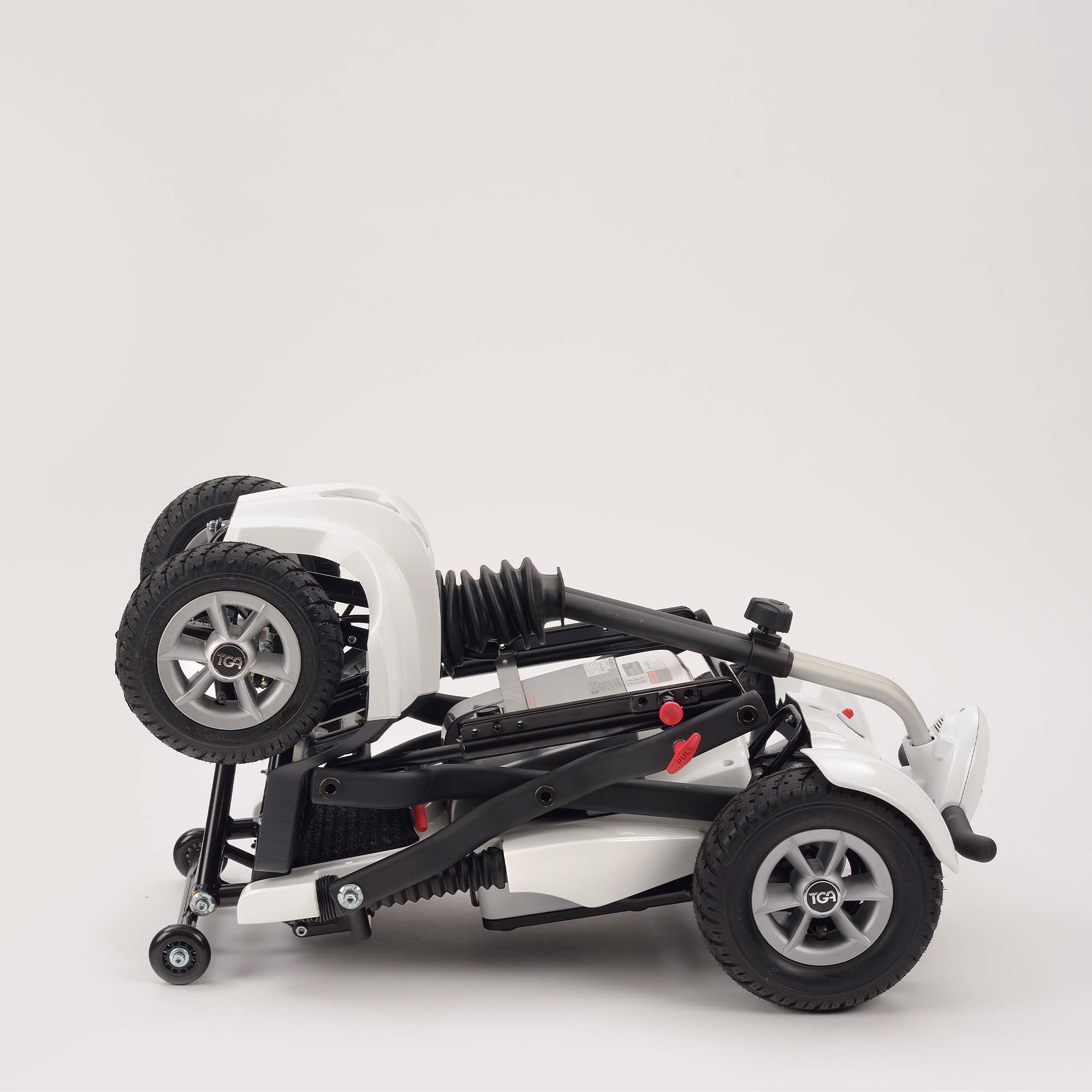 Folding mobility scooter vs Fixed: Which One Suits Your Lifestyle?